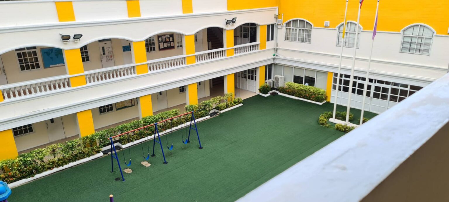 WELLS ウェルズインターナショナルスクール・オンヌットキャンパス『日本人も多く在籍した親しみ感ある年間学費抑えめ アメリカ式 ...